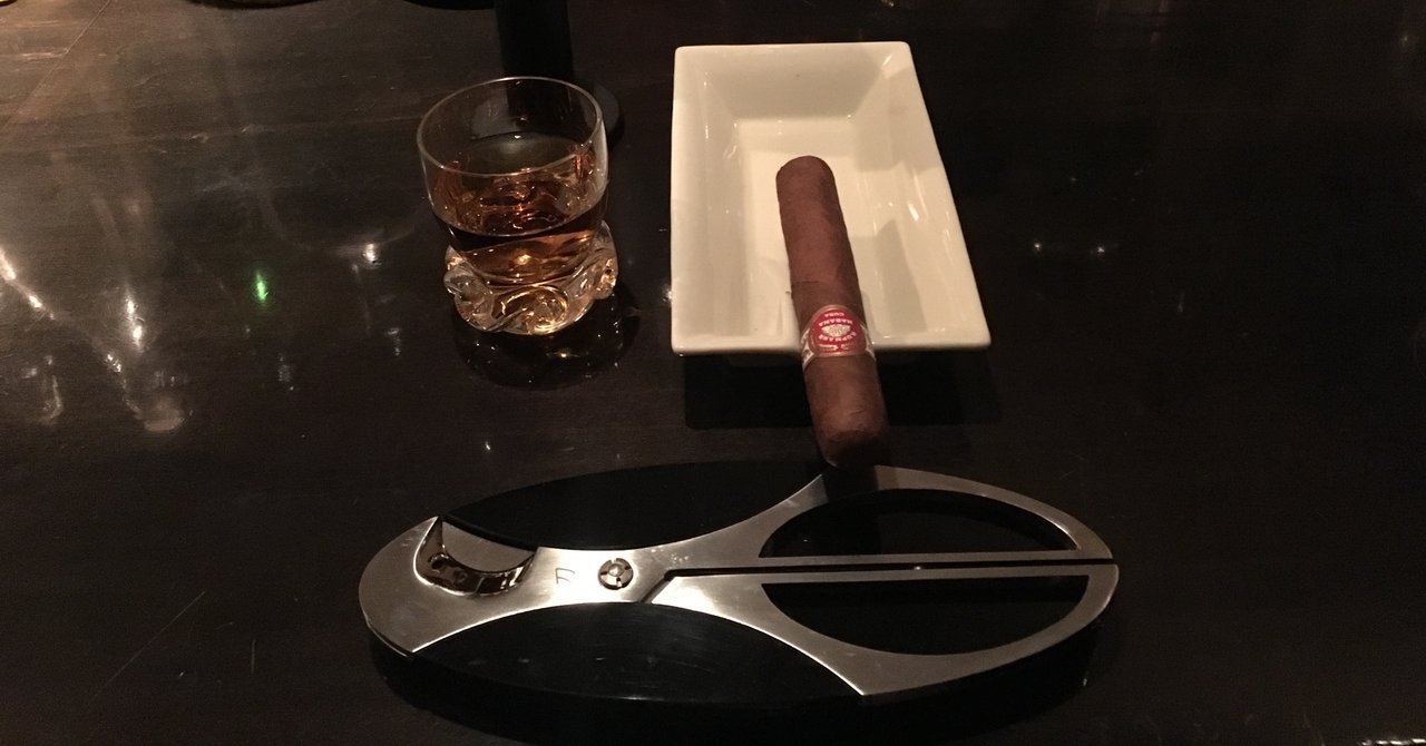 呑みながら書きました｜BAR illud