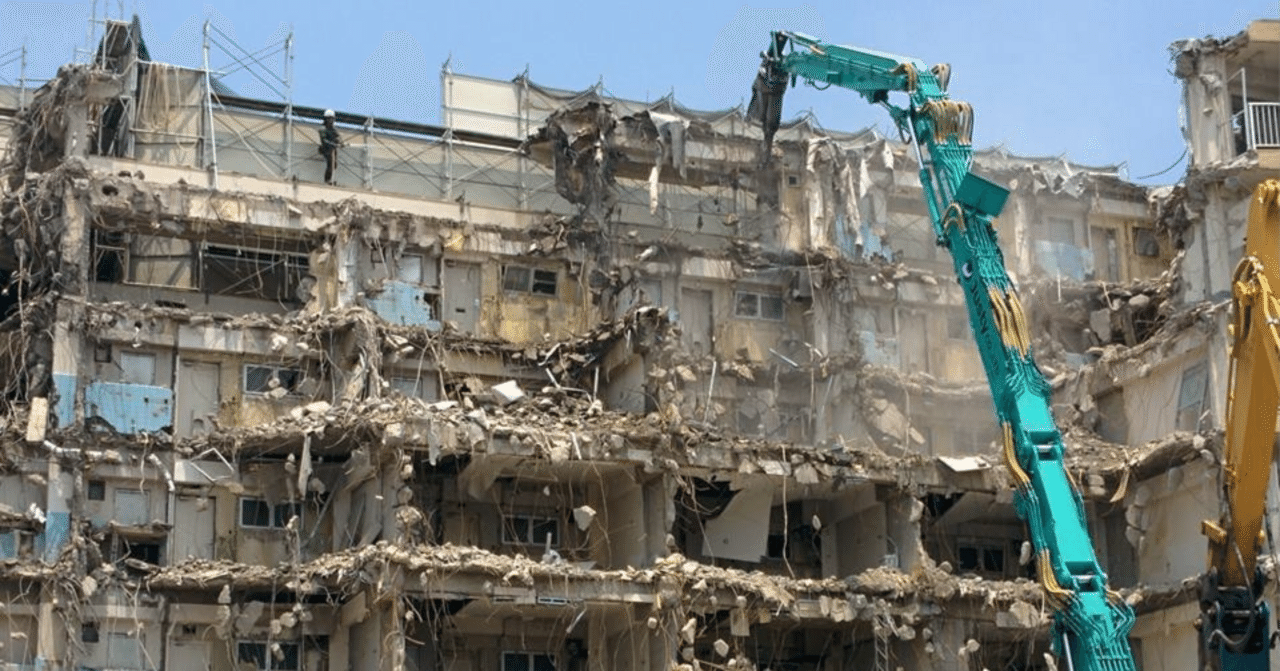 スクラップ アンド ビルド｜La luce qui