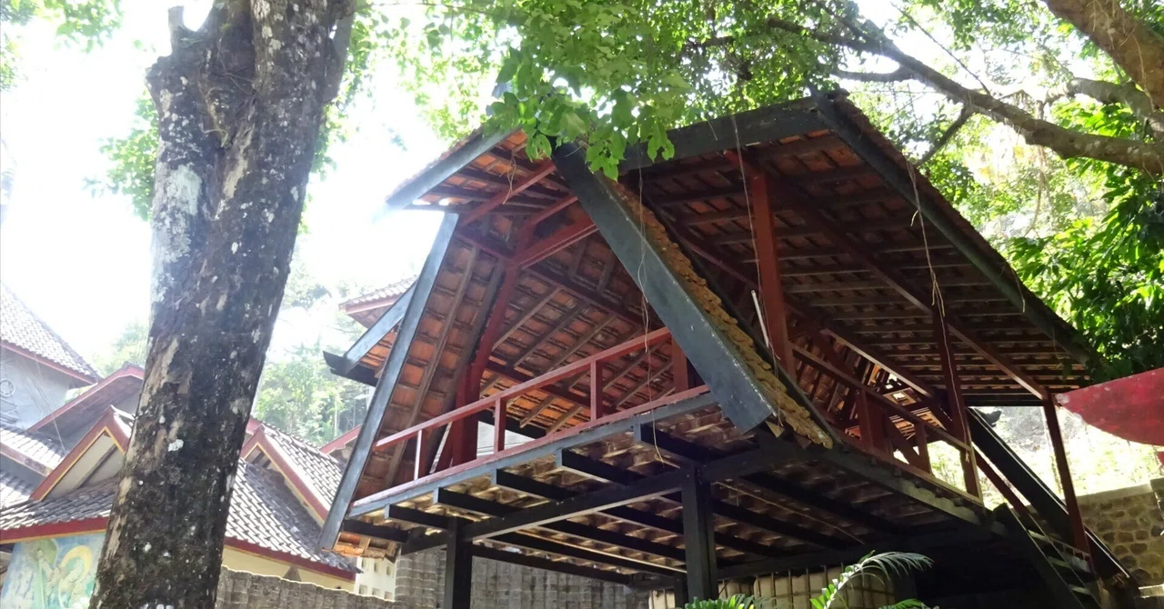 マングンウィジャヤの建築とヴァナキュラー｜バパクミスのインドネシア日記