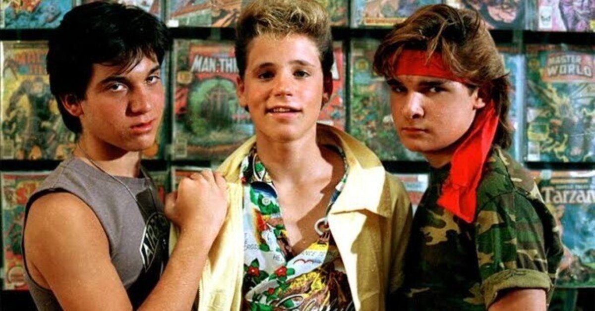 80年代の風が吹く！ 『ロストボーイ』の魅力｜bitotabi