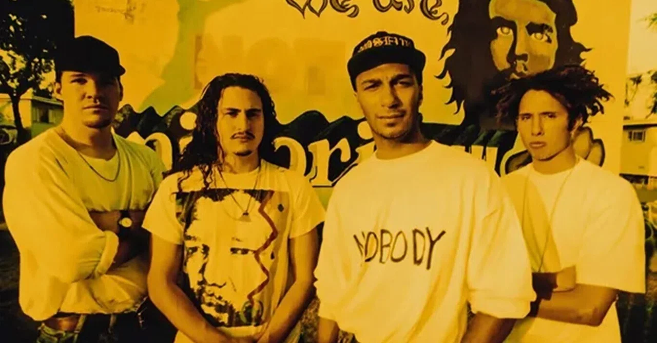 Rage Against The Machine - Bombtrack (Official Video)｜タワ師