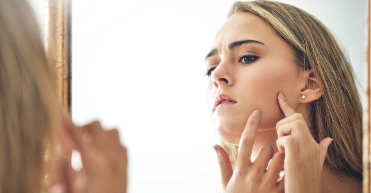 ニキビ跡のしこり・膨らみに悩む方へ【原因や治療法について解説】【要約】｜AILE Clinic（院長：井原力哉）