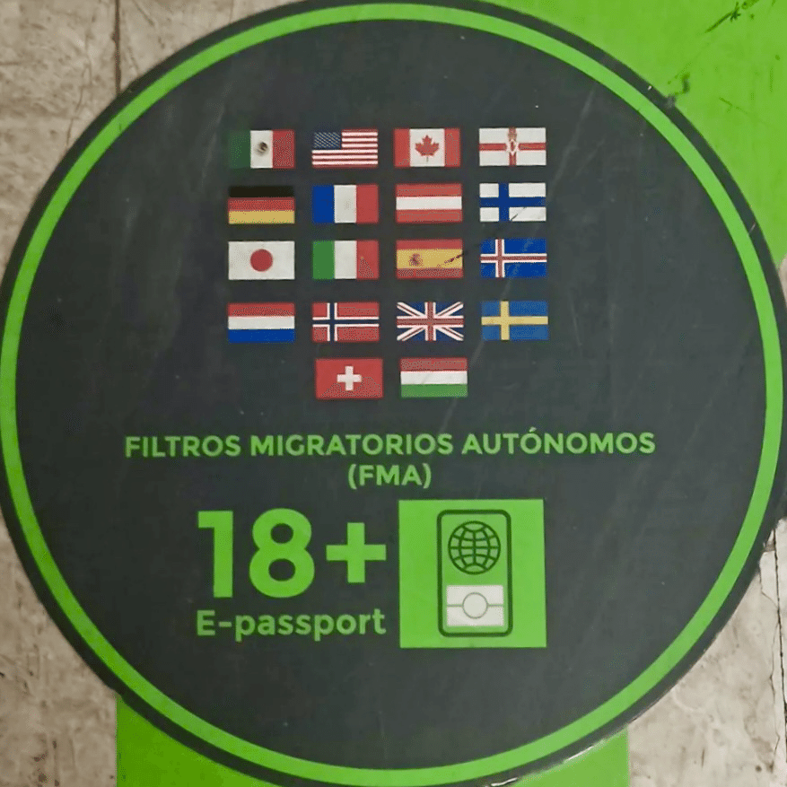 入国審査(有人・自動化ゲート) in Mexico🇲🇽｜COCO_Trip