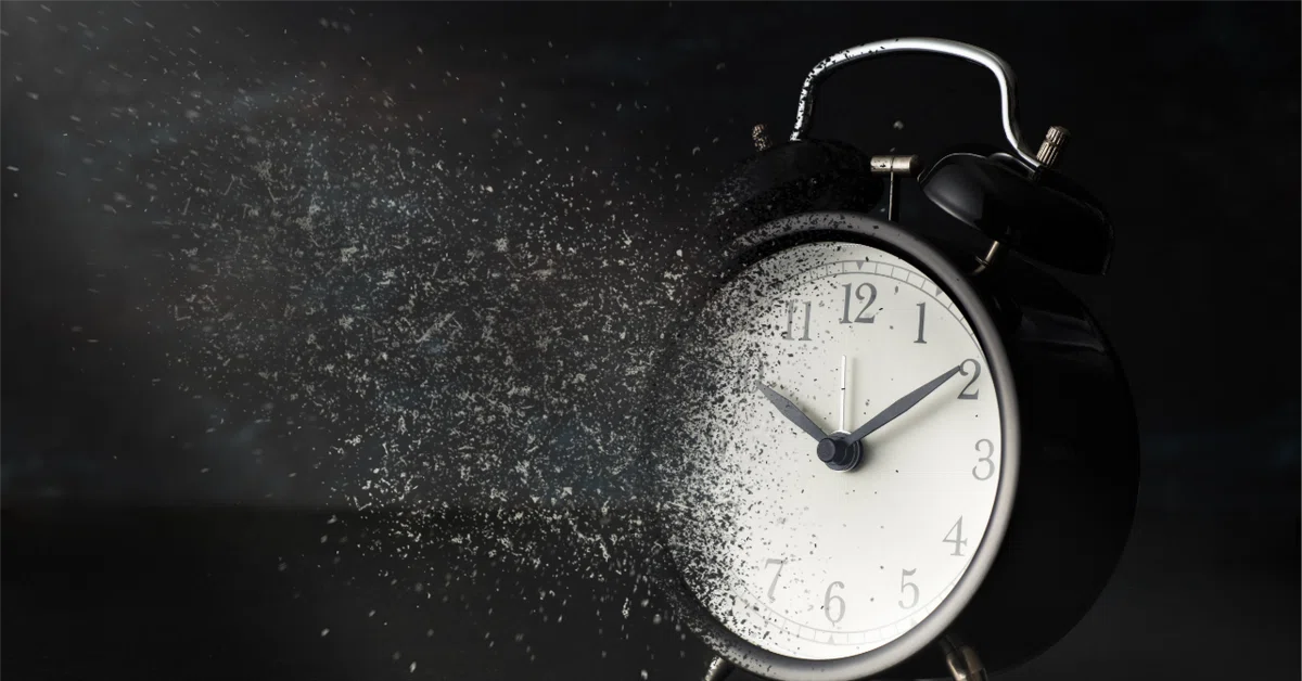 What time is it now!? Well, let's see, about 9 o'clock...?? [Essay]｜はるか