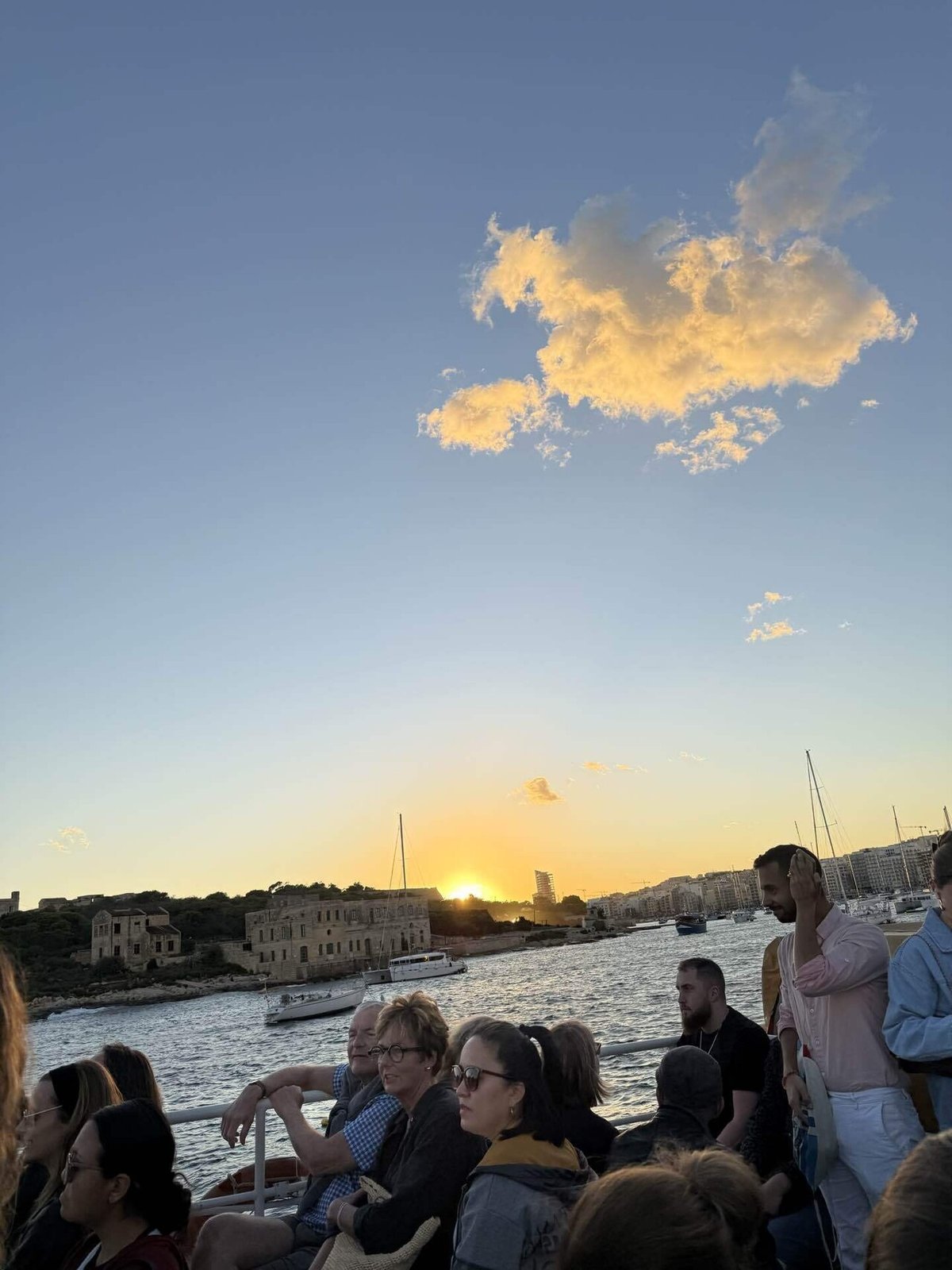 マルタ留学②7人のブラジル人とピザを食べる｜suisui_traveler