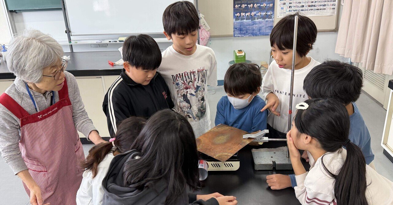 10.21 学校の様子（4年理科、1年算数、児童集会）｜箕面市立中小学校