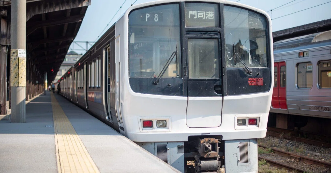 JR九州811系 ― 鋼からアルミへ、時代を駆ける通勤電車｜柏うどん