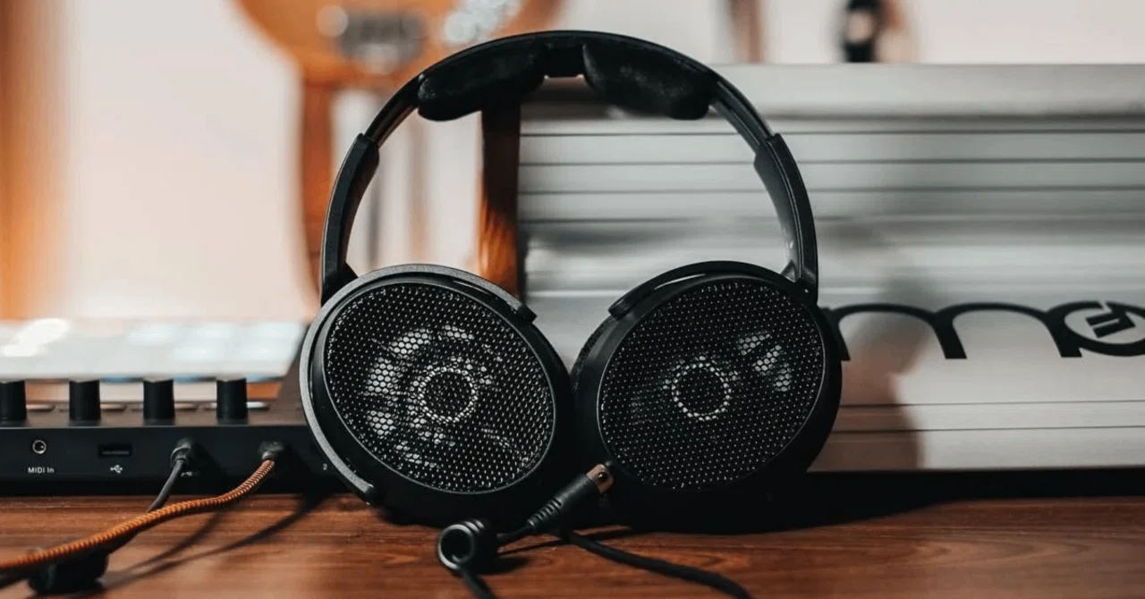 SENNHEISER 「HD490 PRO」 レビュー｜「HD 660S2」を超える!?“現代のリファレンス”とは？｜ONIKU(オニク ...