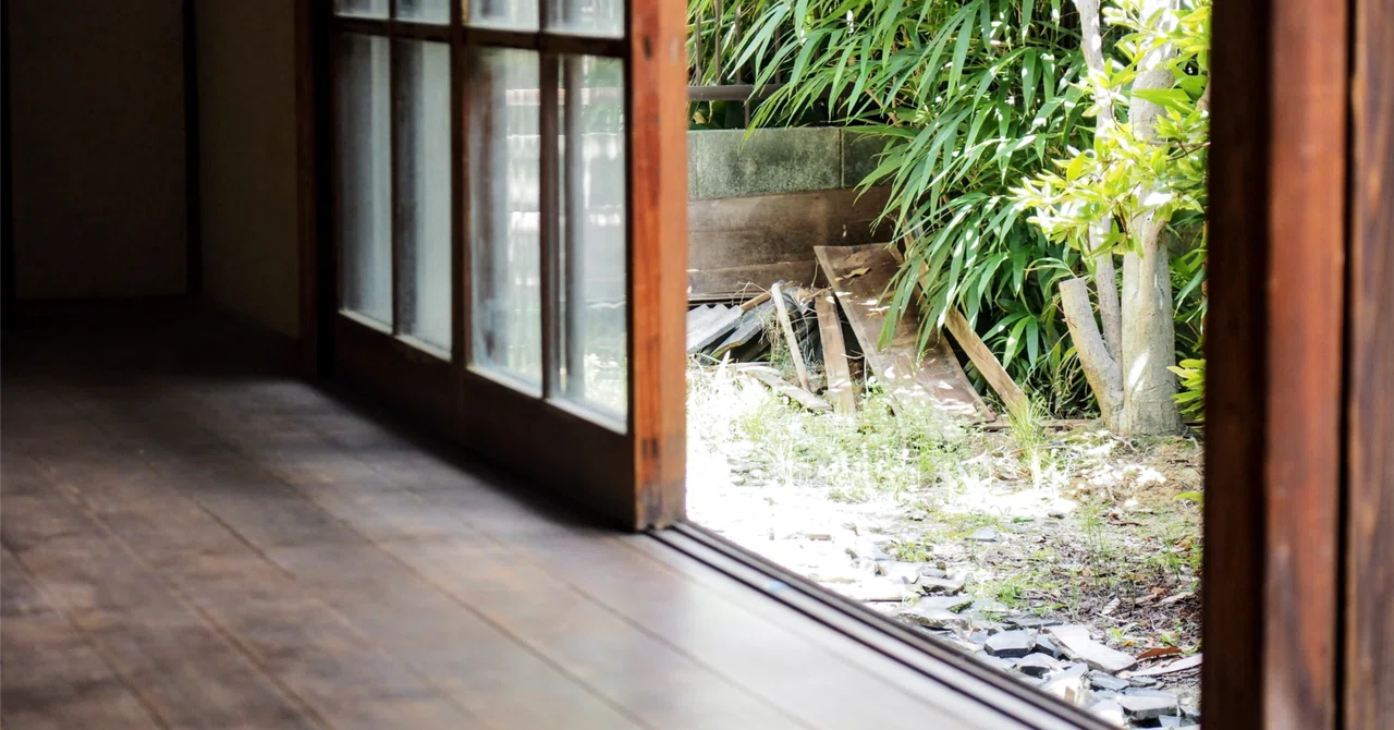 Why Traditional Folk House Inns All Look Alike: The Background Behind ...