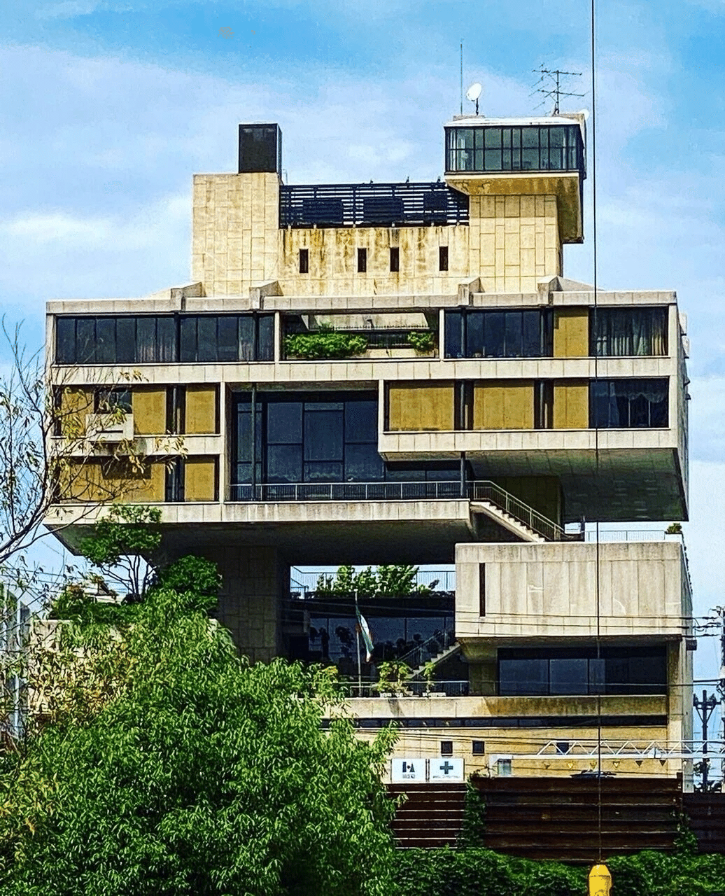 【東京・三田】外せない建築10スポットを4時間で巡る！(2025年編)｜東京の建築&アート巡りオタク@tanrock