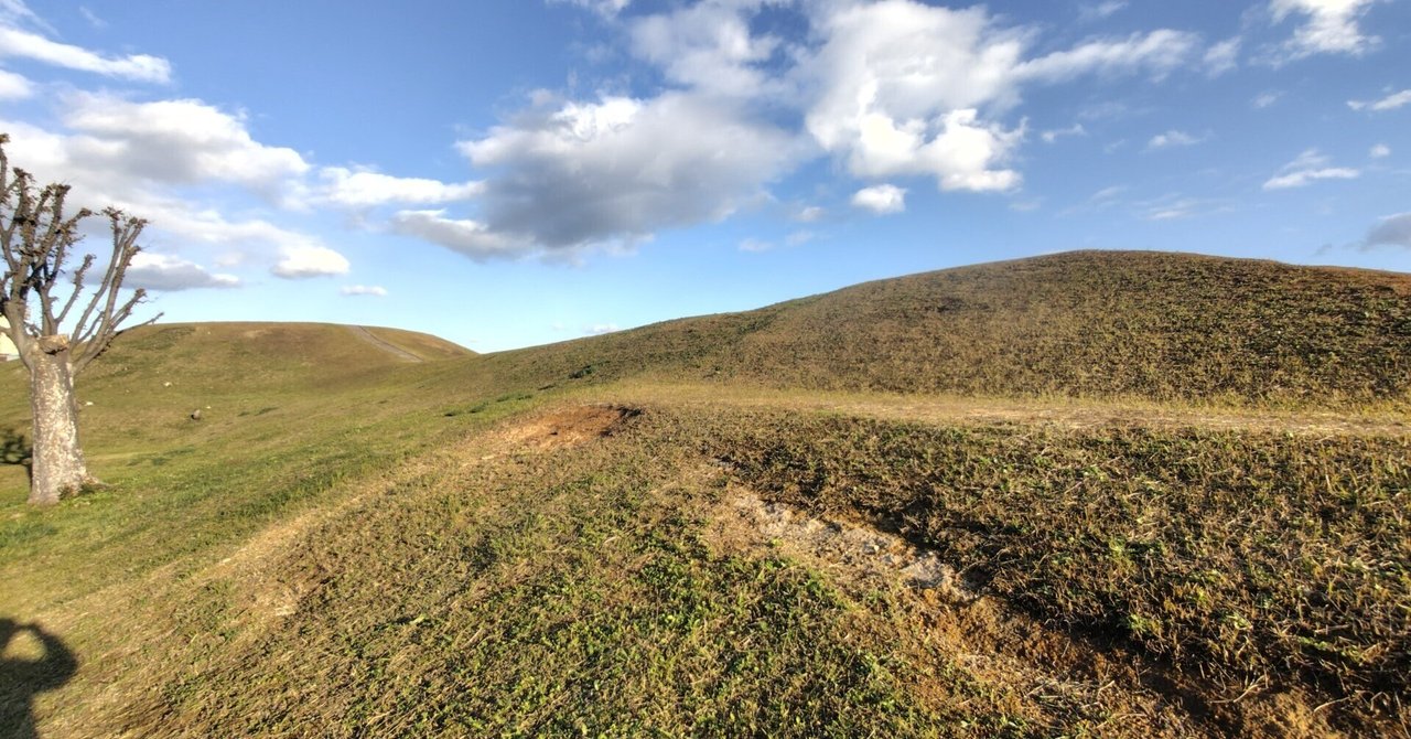 前方後円墳に登った｜t-oshima