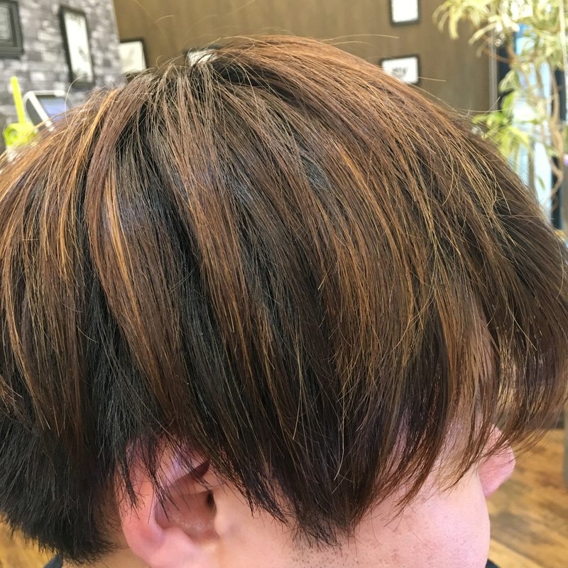 簡単！セルフでツーブロックをやってみよう(1)横のみのブロックの場合｜美華@Norman