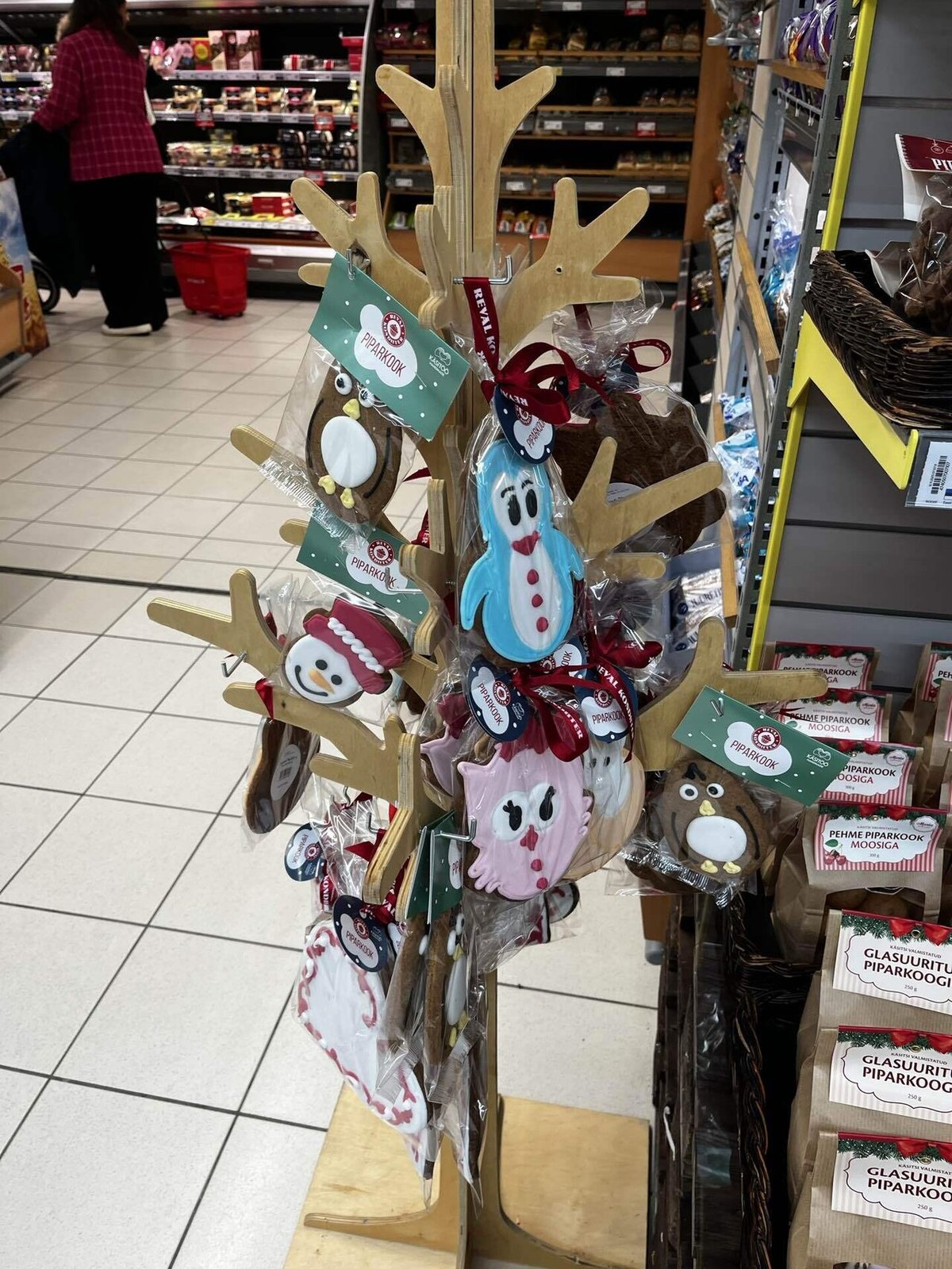 タリンで初雪！美味しい料理に、綺麗な景色に､､､タリンがもっと好きになった💕🇪🇪｜Hinako