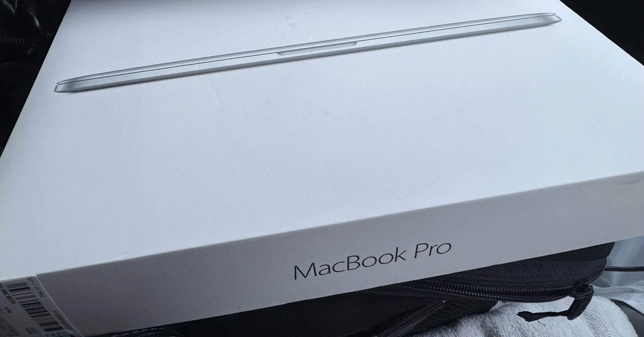 中古 Macbook Pro 2015 を19,580円（税込）で買った話｜AIZAWA.MOLD