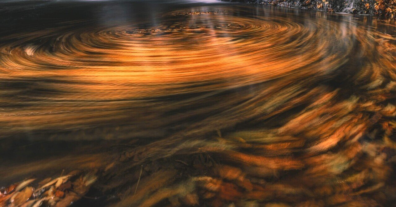 秋の渦と静かな時間｜TAKAYUKI