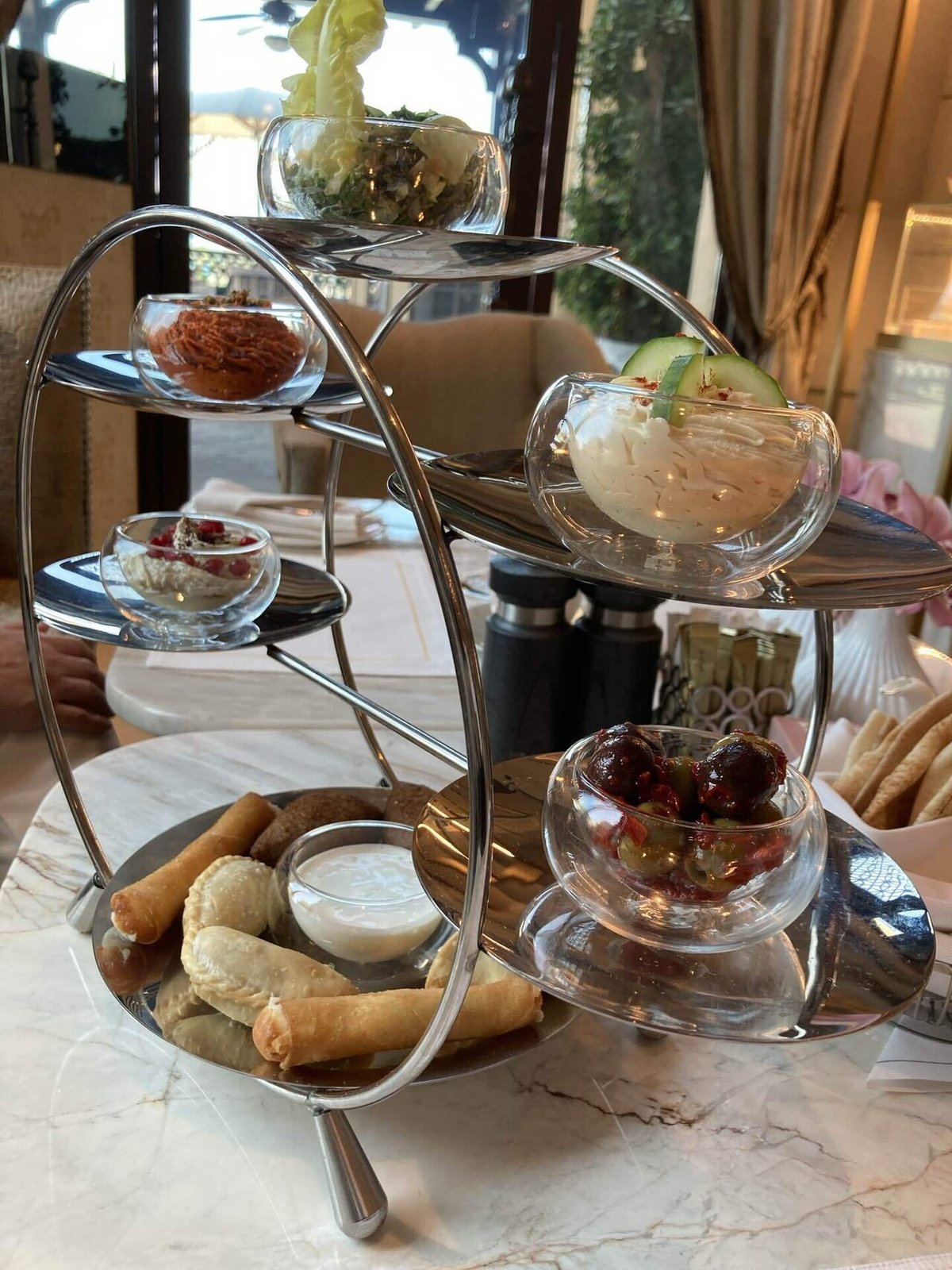 Al Samar LoungeでMargaux Pastry Boutiqueのフレンチ菓子とブランチ｜お母さん+α