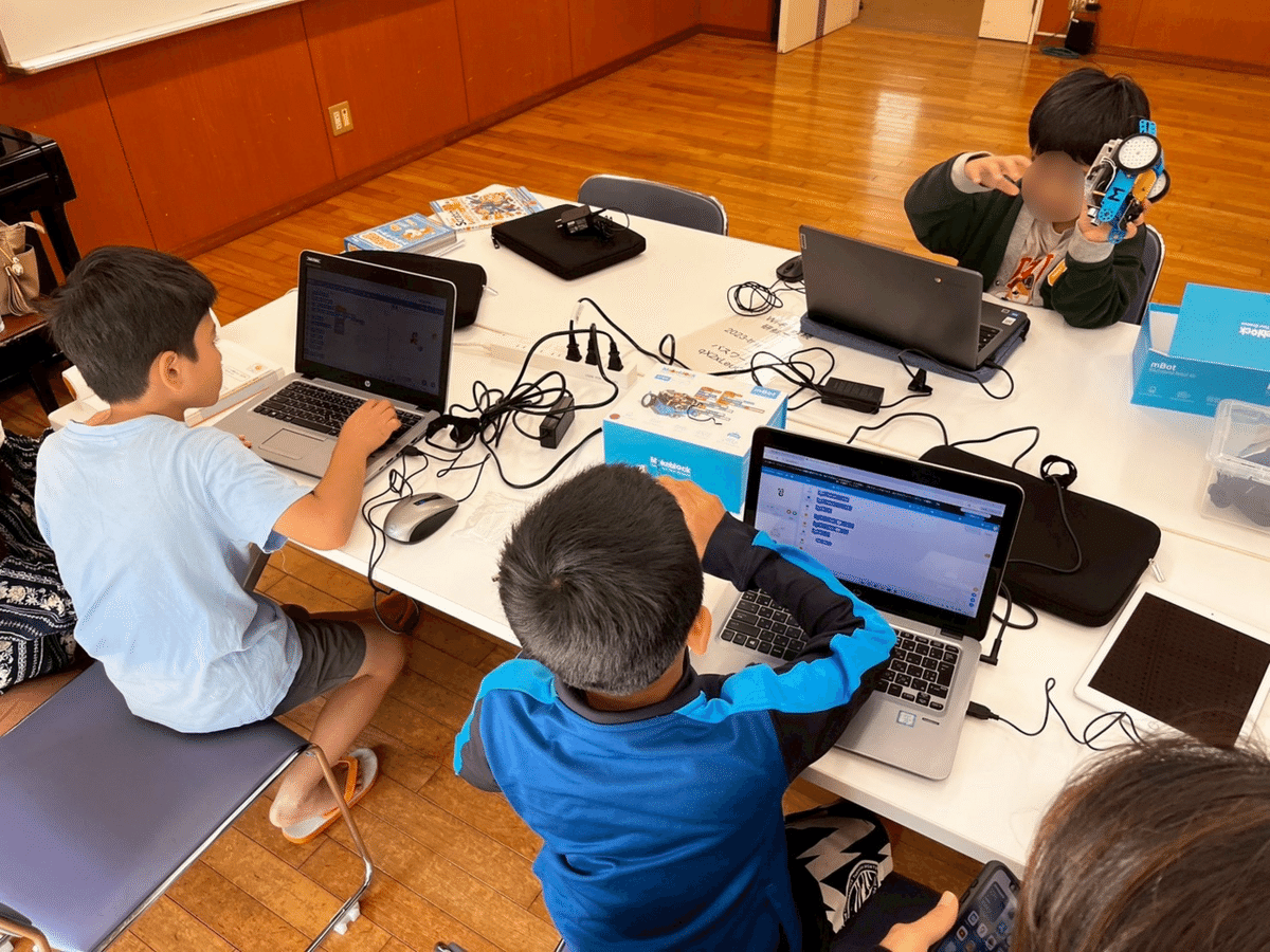 もうすぐ50回目！楽しくやってます😊CoderDojo南風原47回目 11/23 20名参加｜Code for Haebaru ...