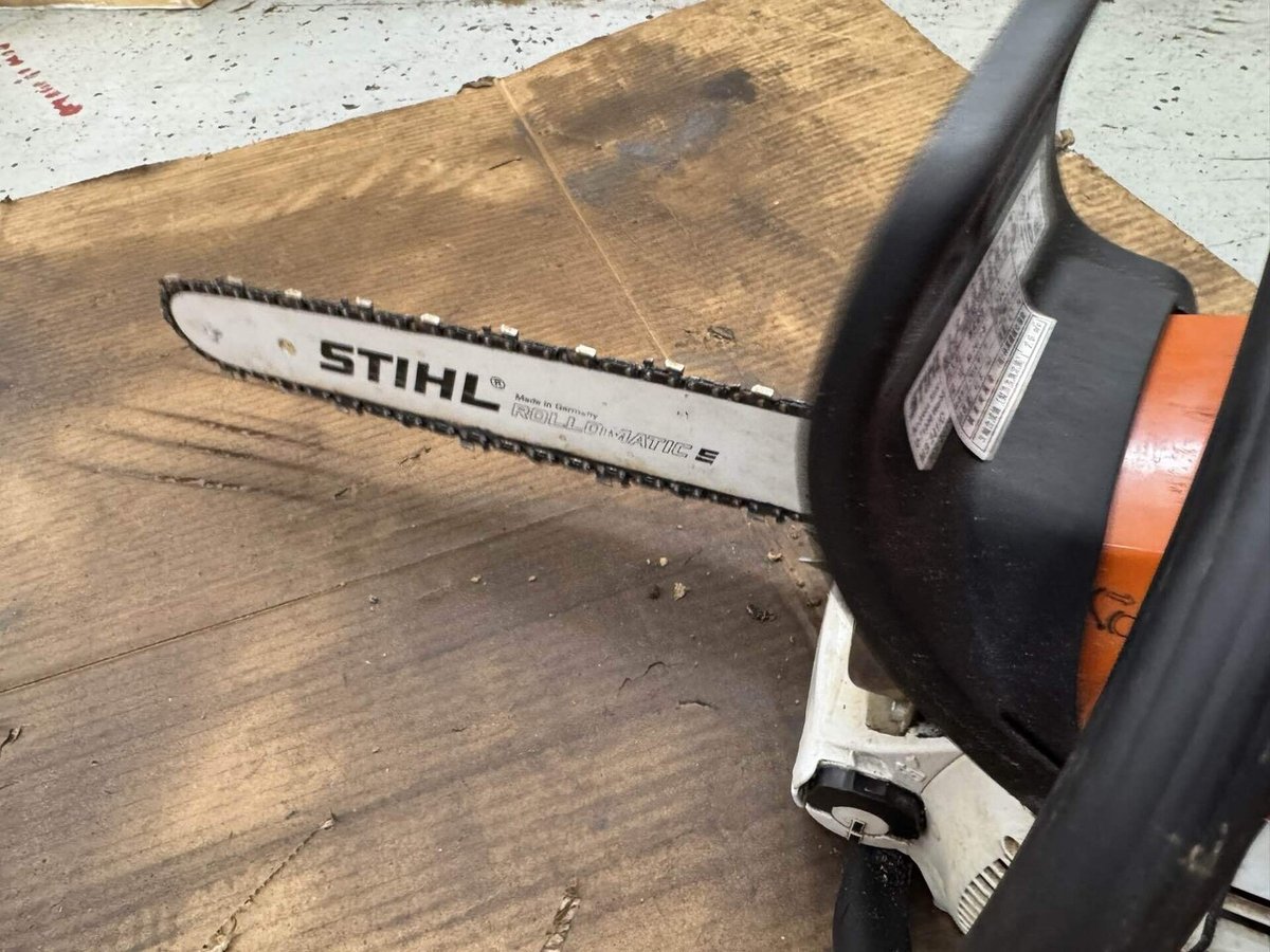 STIHL MS241C-Mチェンオイルが出ない、診断｜kazuo yanagi