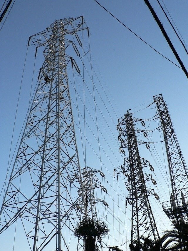 [鉄塔] 和田堀変電所の終端鉄塔群｜OE Waku｜note