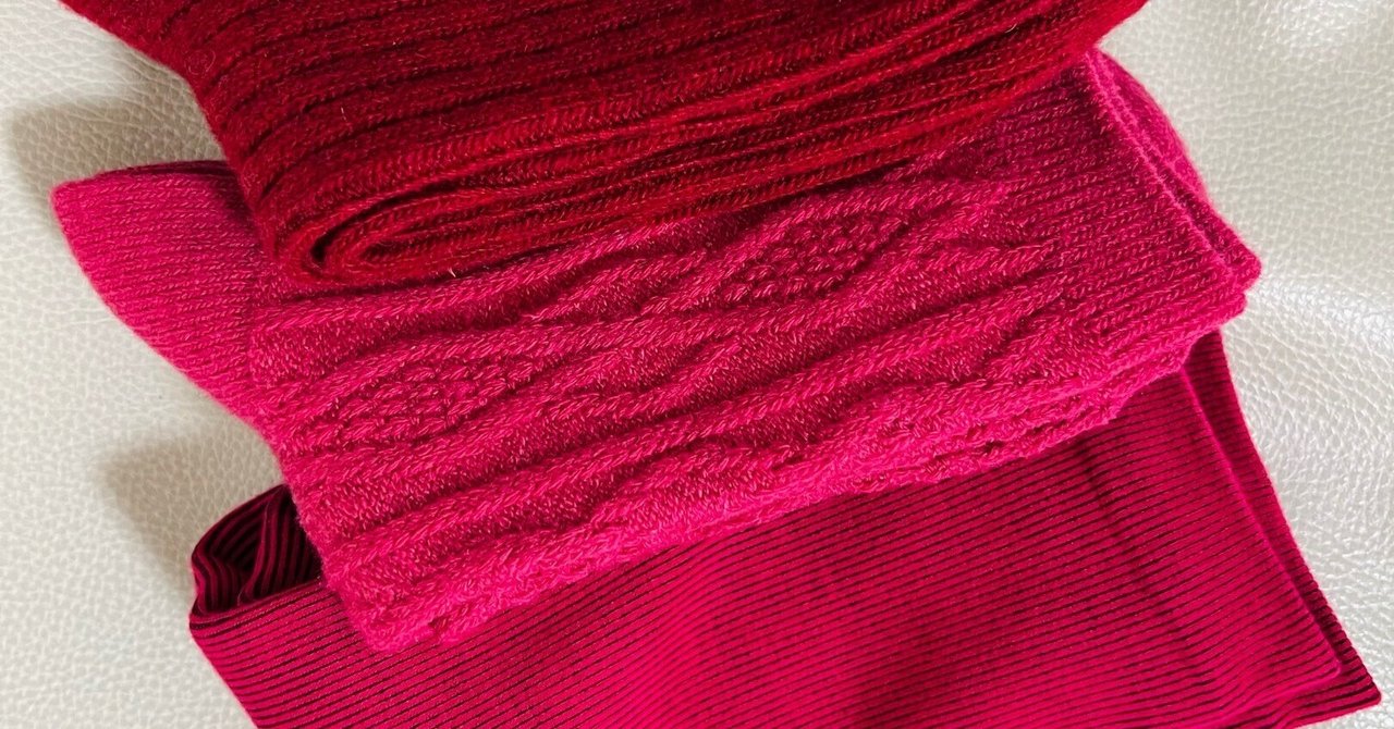 赤い靴下｜Nana-Tomi