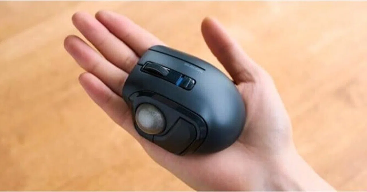 Elecom Bitra M-MT1MRSBK レビュー｜外出先の生産性を変える究極のモバイルトラックボールを徹底解説｜成田のしん@Webクリエイター