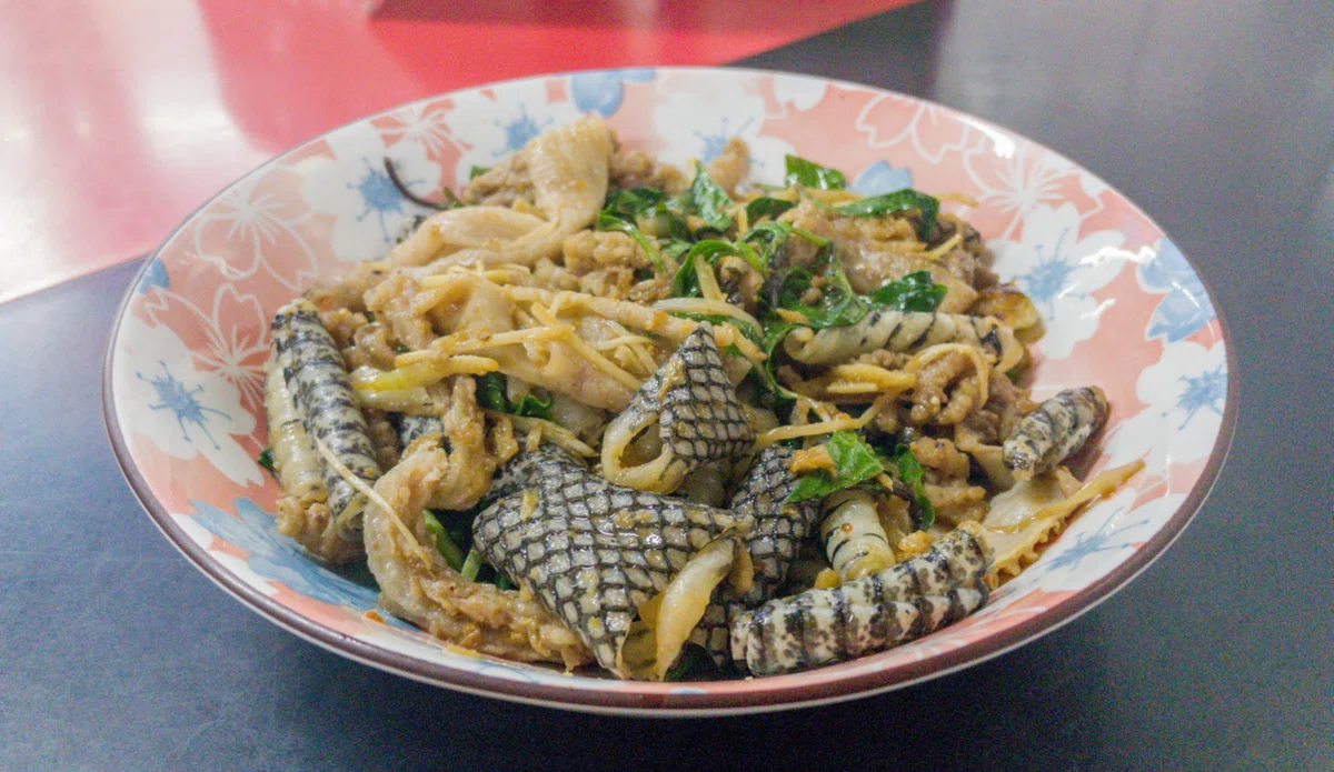 🇹🇼 I followed the trail of Taiwan's disappearing snake-eating culture ...
