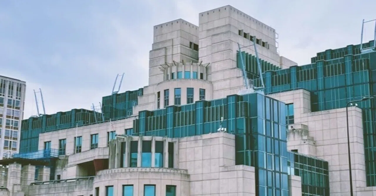 MI6 新・長官は「語らない」ことで何を語っているのか｜Fabio Caipirinha（ファビオ・カイピリーニャ）
