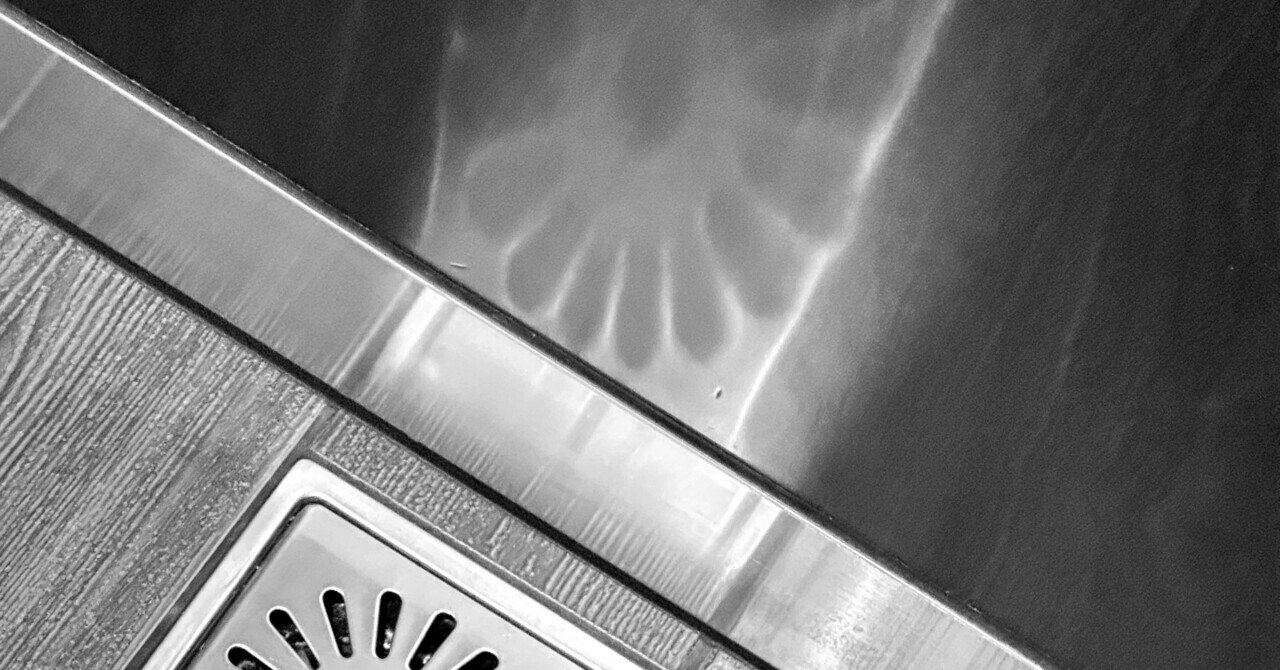 無機質から立ち上がる、ゴースト｜Jun Sugihara