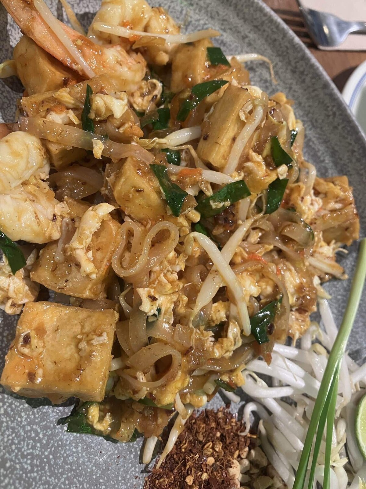 バンコクでの昼ごはん｜Natsuko.H