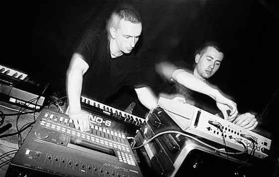 LFO「Frequencies」｜re:Sonance