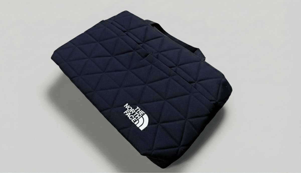 【レビュー】ノースフェイス Geoface Box Tote｜iPadとカメラが入る絶妙サイズでした｜YUTTY