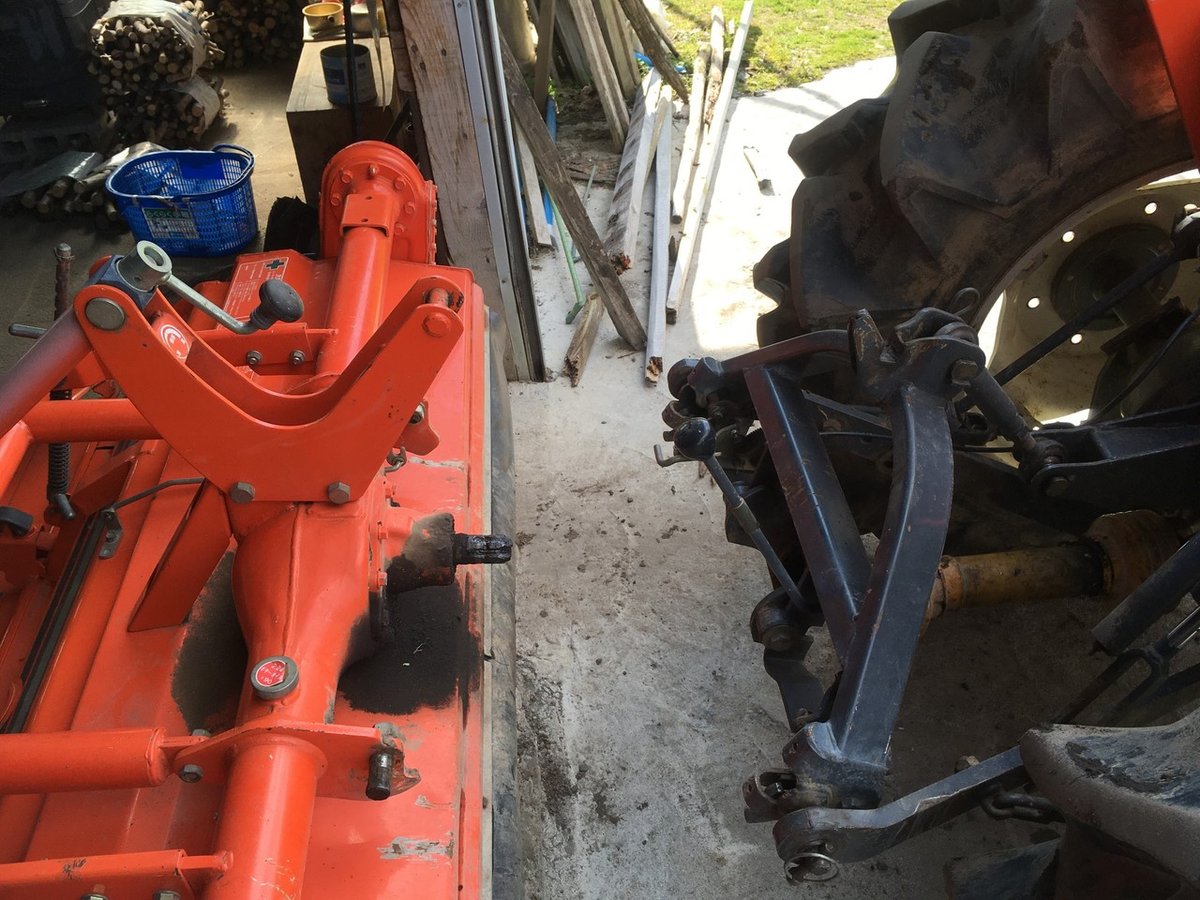 トラクター用 ロータリの取り付け方Kubota GL-32 と Kubota RL17G｜nob nakata