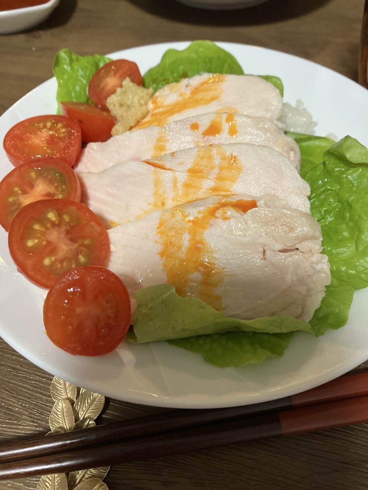 「シッ鶏」やわらか、しっとりで美味しい！｜mikan