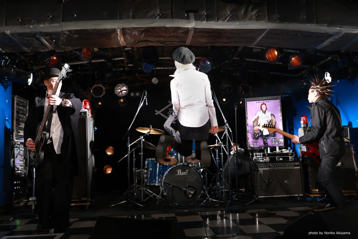 2026.1.29 死ね死ね団 中卒追悼ライブ『さらば中卒！』死ね死ね団(Vo.SHINTANI/RAPES）〈ゲストボーカラー〉詩那(NOi ...