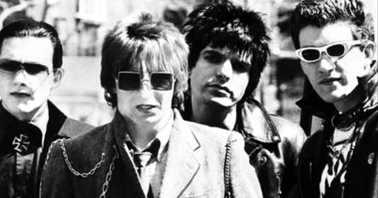 The Damned New Rose the very first British punk single.1976｜Lucy Brautigan
