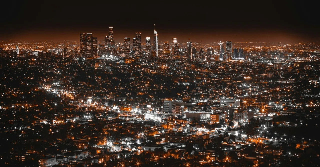 [1] Why are there 'successful cities' and 'declining cities' in the ...