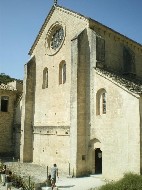 南仏の美しい村とラヴェンダーの修道院｜大森由紀子/お菓子の裏側