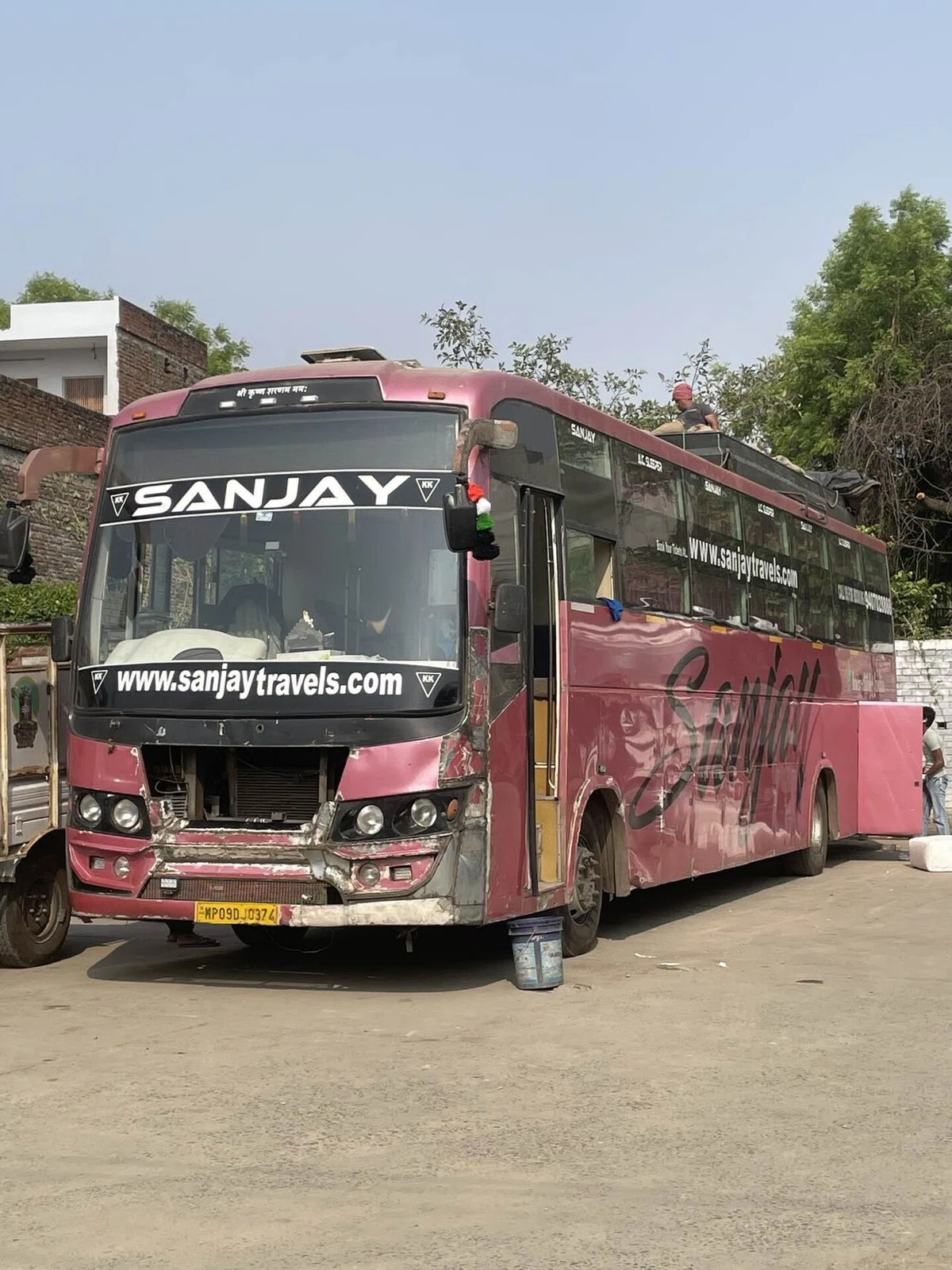 【世界一周】DAY29🇮🇳インドで初めての夜行バス｜Motty もってぃ|世界一周中の女子大生