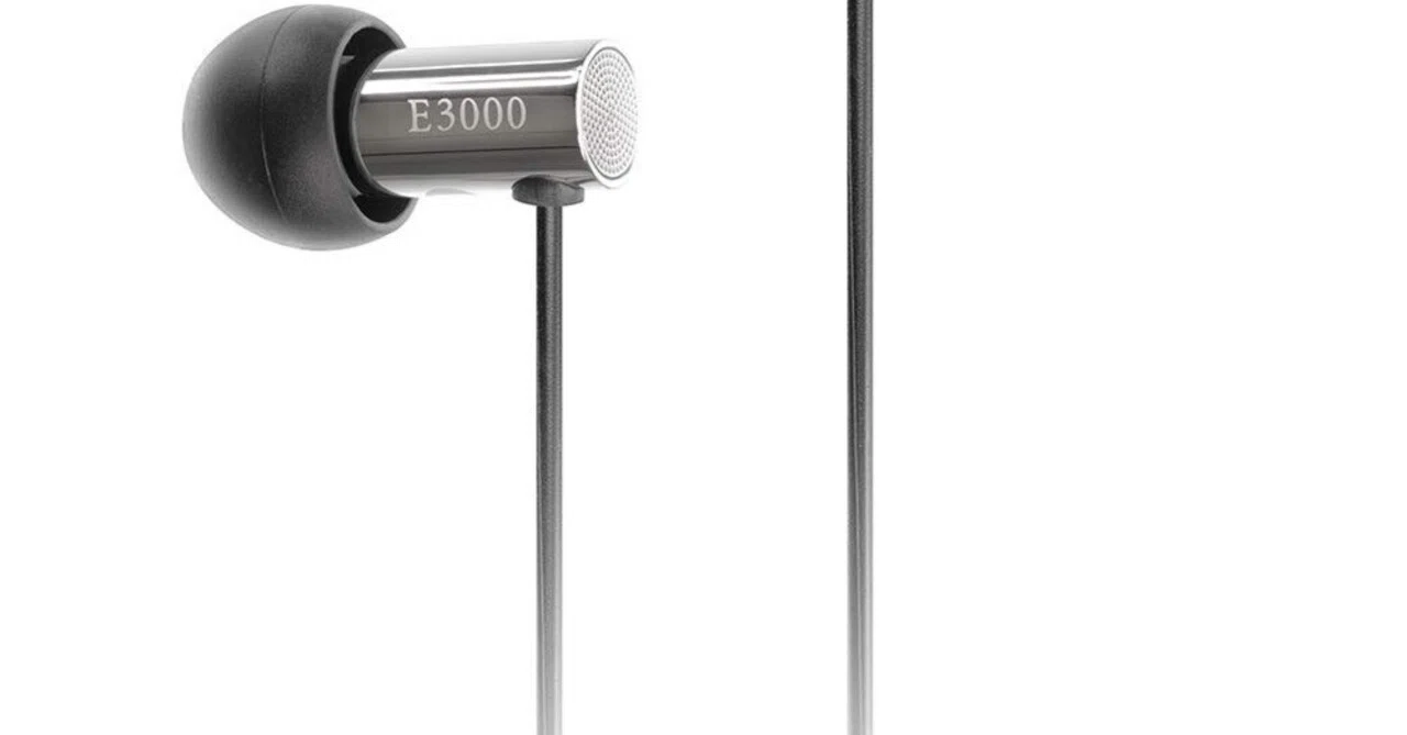 3,000円台で音の奥行きに出会う——final E3000が今も「定番」と呼ばれる理由｜musk@音楽好きのガジェットレビュー