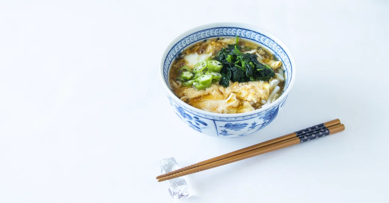 休日ランチの救世主。冷凍うどんを劇的に美味しくする、ちょっとしたこだわり｜あきこ