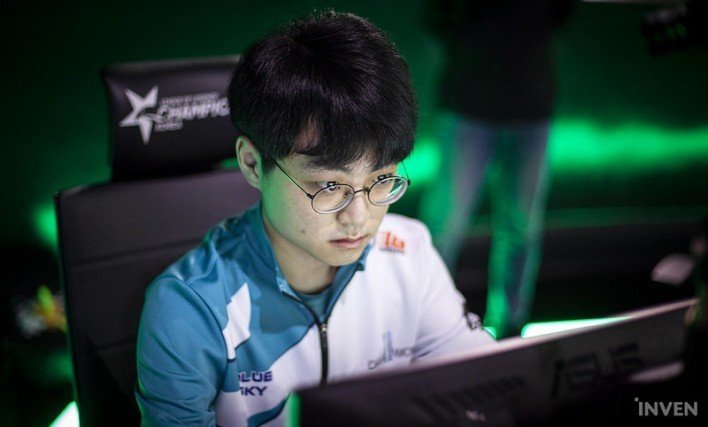 DWG ShowMaker: 「またLoL Parkでプレイできるのか...。間違いなく私の心を揺さぶる。」｜Nouvellev4gue