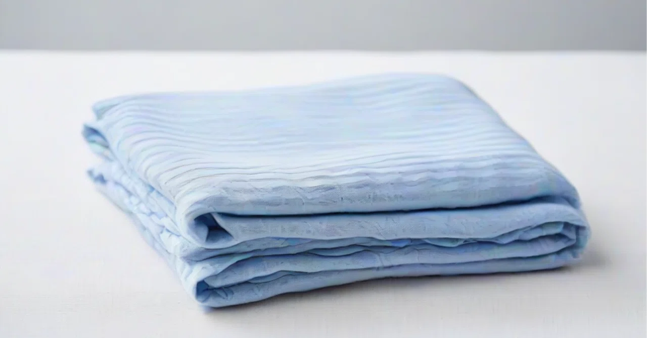 The culprit behind heat rash is actually your underwear. 3 materials ...