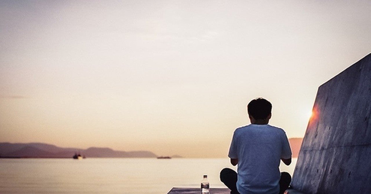 久しぶりに同期に会って終電まで飲んだ日のちょっとした恋｜Nuu｜note