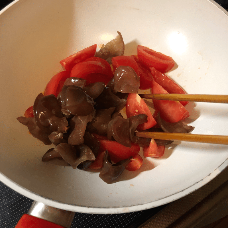 生キクラゲの旬です！生ならではの食感を是非お楽しみ下さい！｜古谷 真知子：家庭料理のコンシェルジュ