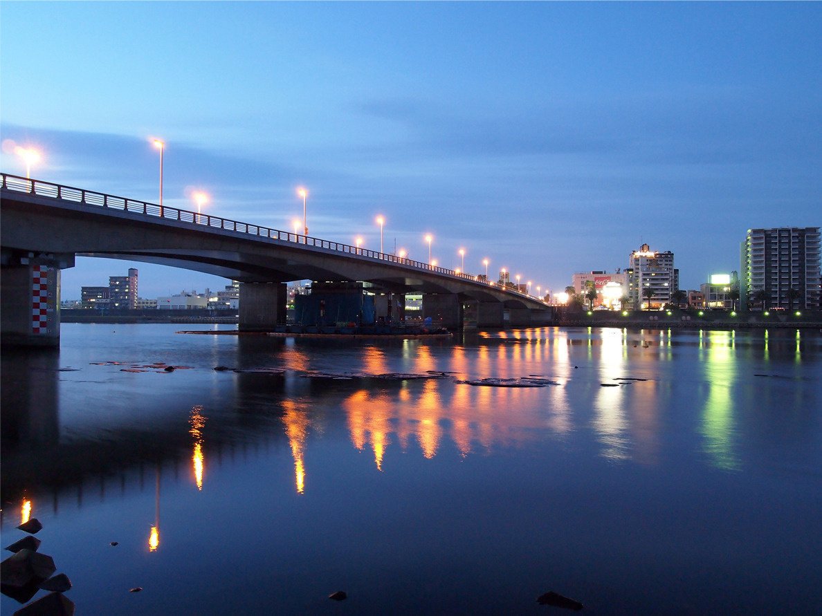 おはようございます！昨日upしたコンテンツです：期間限定「Casino Avenue」Jazz Funkです。500円で商用利用可能！https://note.mu/charly_jp/n ...