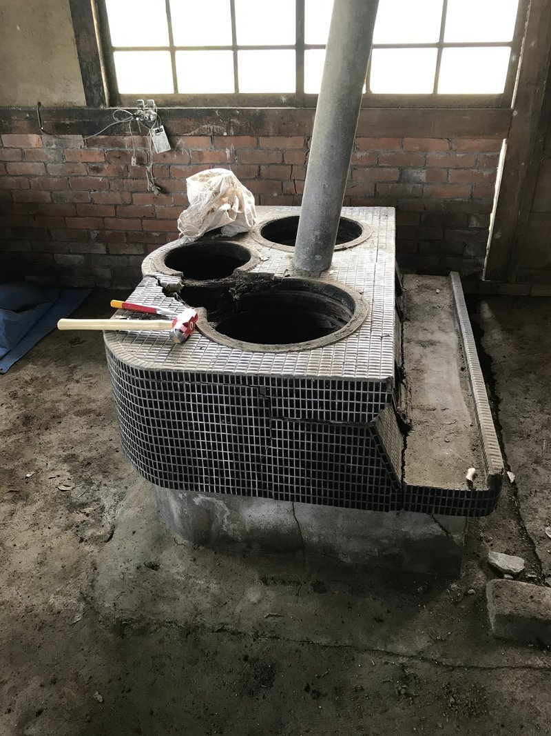 かまど解体、かまどの構造｜花とごはん＠福岡県小郡市