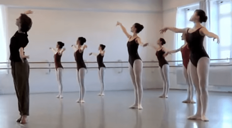 バレリーナの食事制限：筋力と美しいバレエ体型を育てる食事方法！｜フランス流バレエでもっと上手く踊るための講座公開中