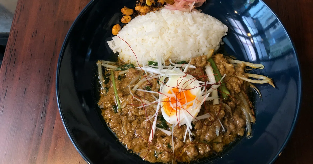 休日カレーランチ☆スタイリスト岩尾｜kirut