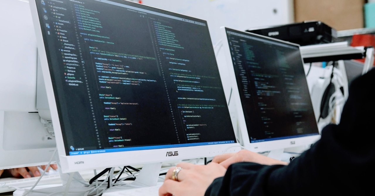 ファウンデーションズと他のプログラミングスクールの初心者コースとのちがい｜Code Chrysalis [コードクリサリス]｜note