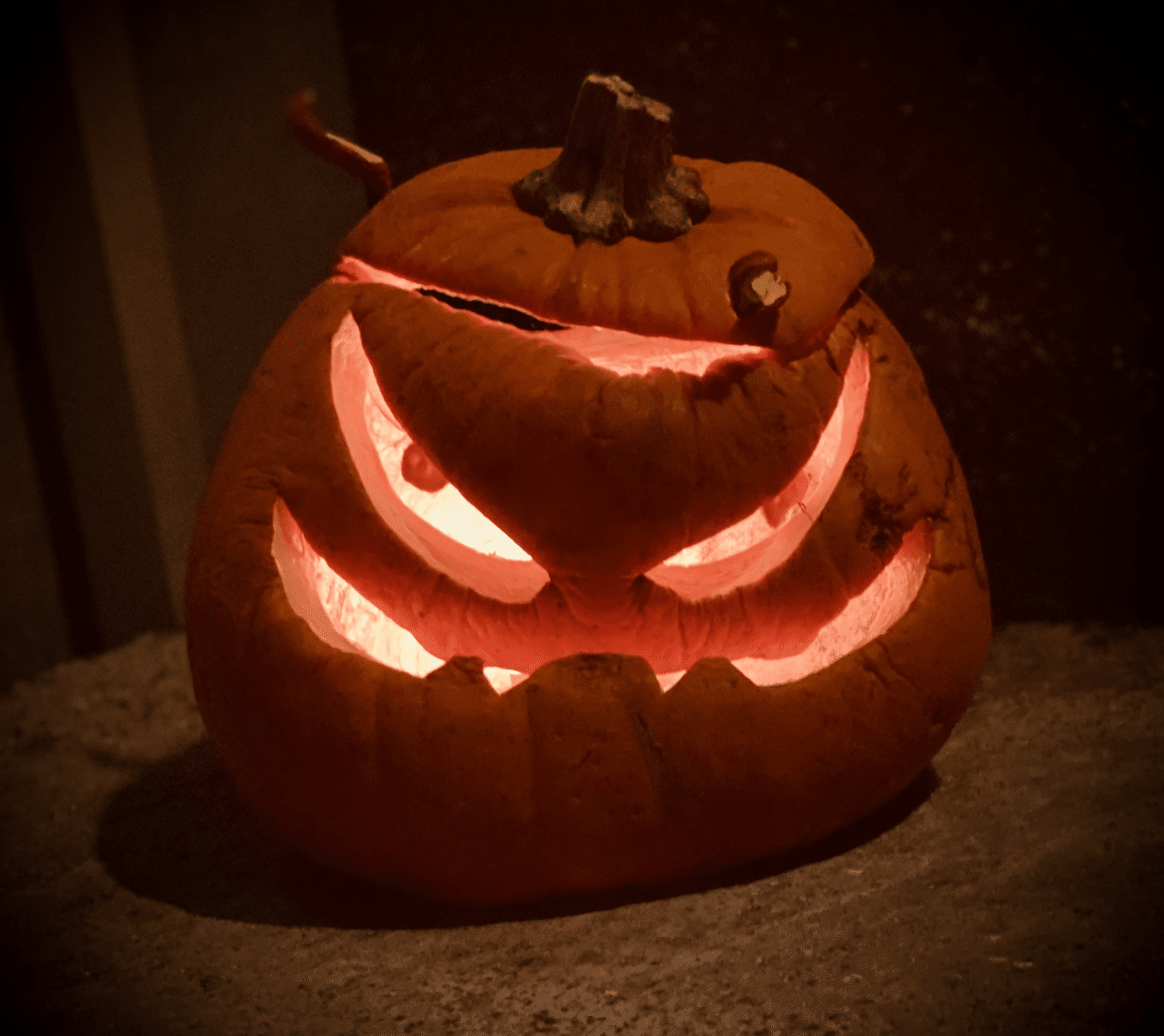 くしゃおじさん的な🎃｜裕木奈江 Nae Yuuki